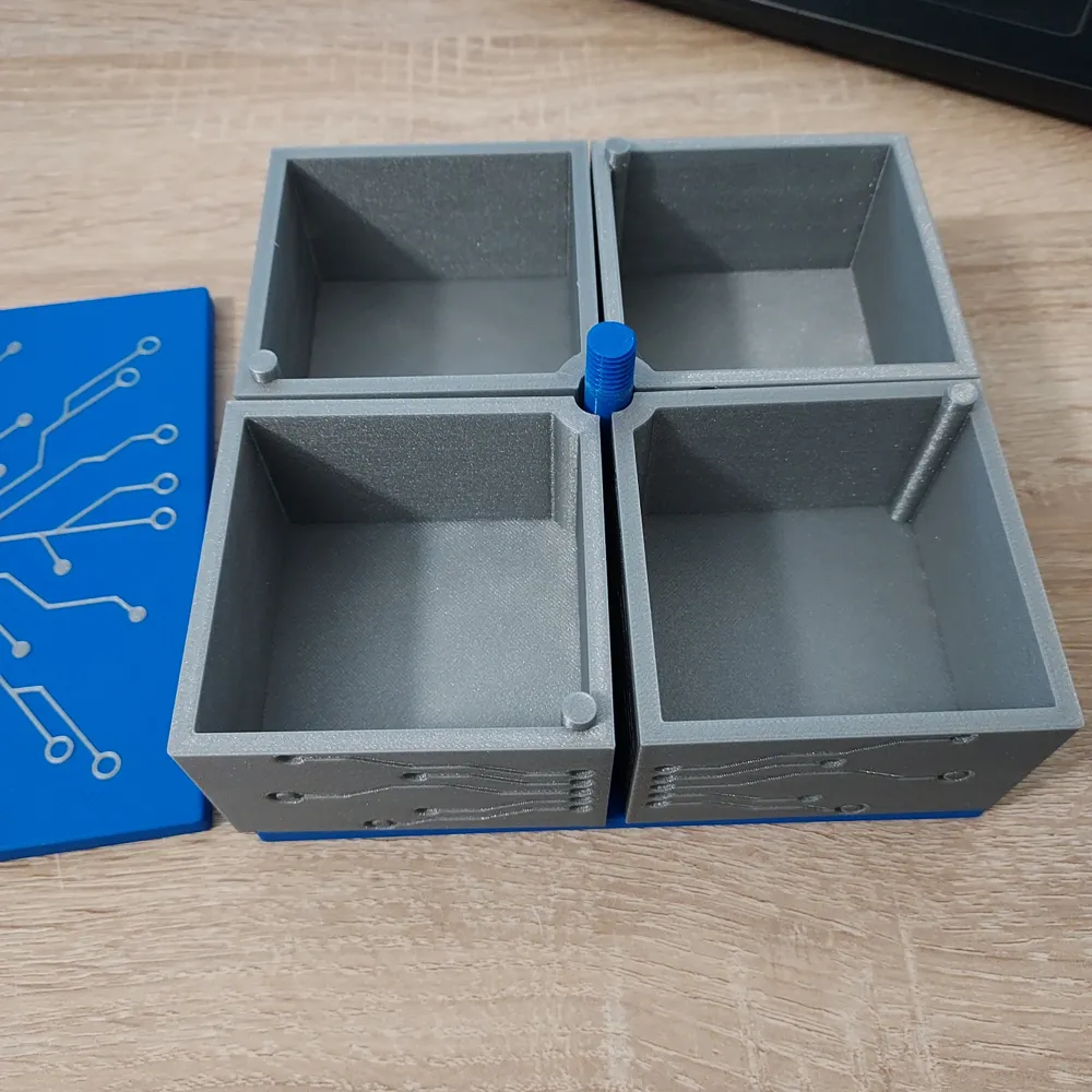 Electronic Box - 4 compartments by 3Degrees - MakerWorld