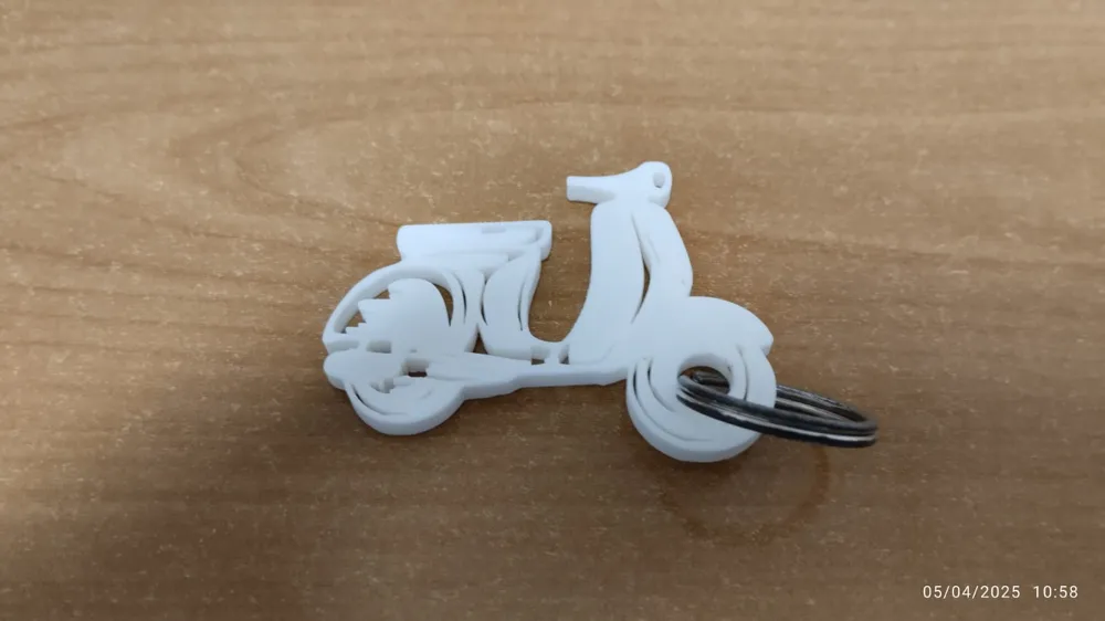 Vespa Piaggio Keychain by desegno_architects MakerWorld: Download Free ...
