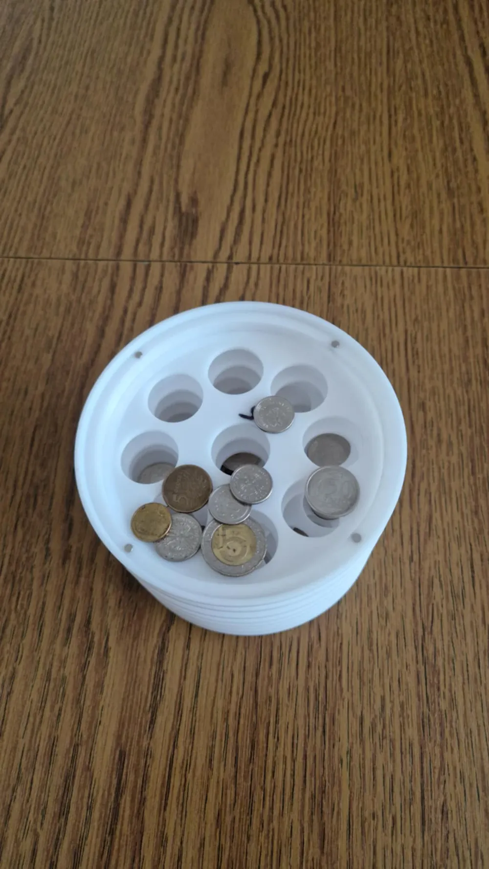Pln coin sorter with magnets - Free 3D Print Model - MakerWorld