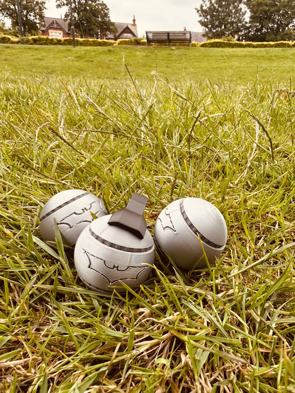 Batman Smoke Pellet – Arkham-Inspired Cosplay Prop by TAH3DGeek ...