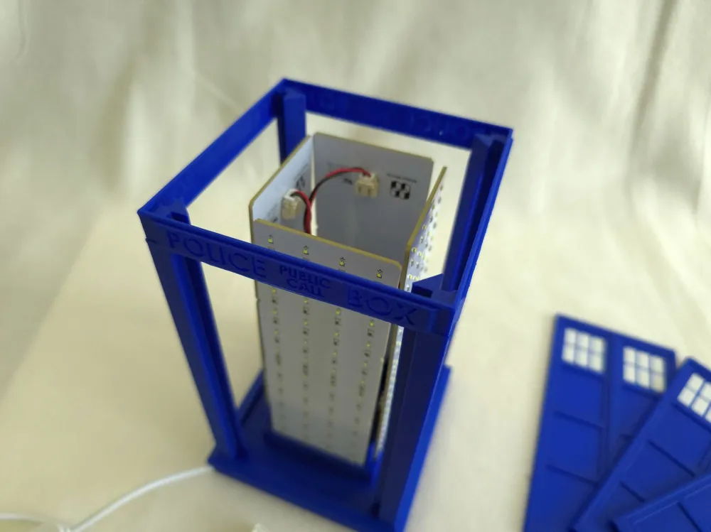 Doctor Who TARDIS Lamp with interchangeable motifs by DocLex MakerWorld ...