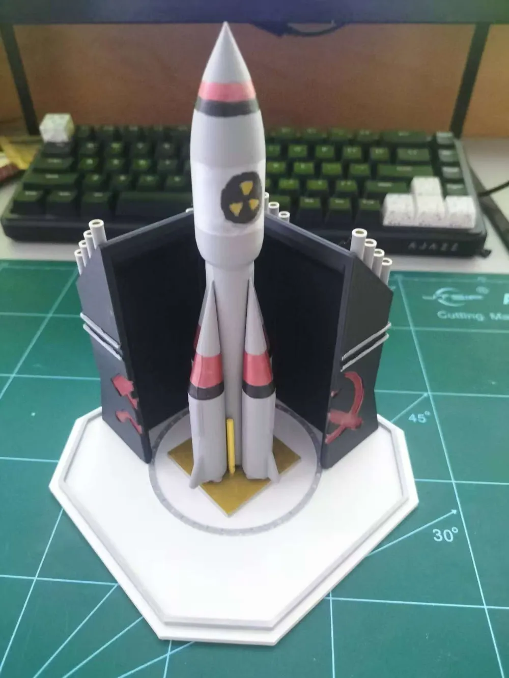 红色警戒 苏联核弹井 - 免费 3D 打印模型 - MakerWorld