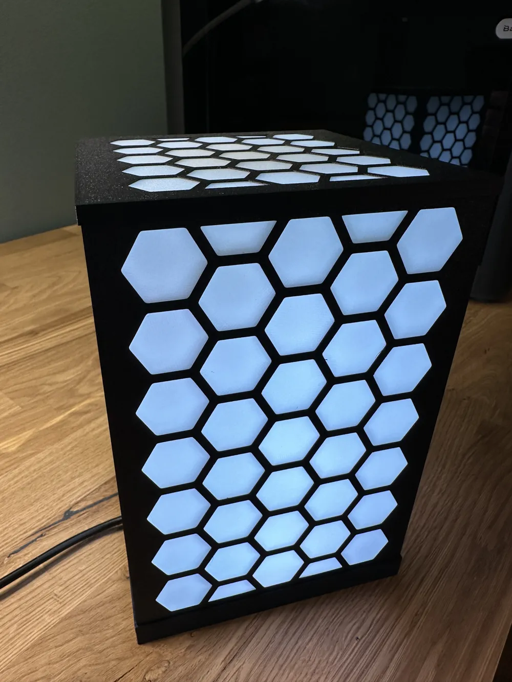 Hex Lamp For Led Strip Remixed by MorrisMakerWorld: Download Free 3D Models