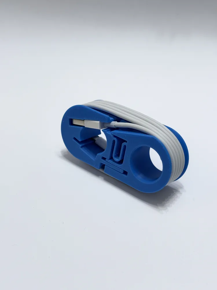 USB-A to Lightning iphone travel cable organizer by 3D-Vizja MakerWorld ...