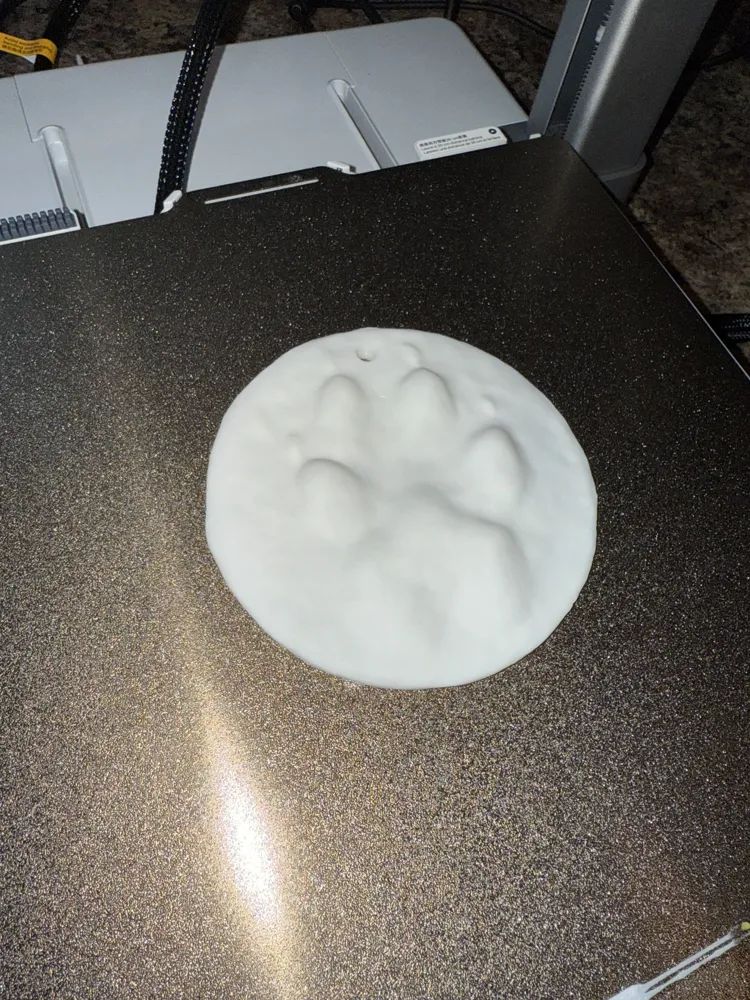 Dog Paw Christmas Ornament, Pet Paw Print Display - Free 3D Print Model ...