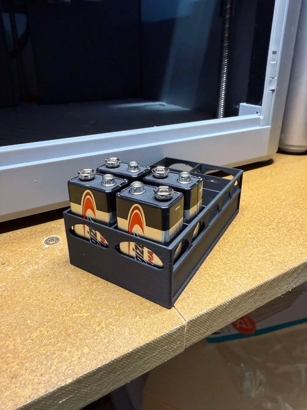 AAA/AA /9V Battery holder - Free 3D Print Model - MakerWorld