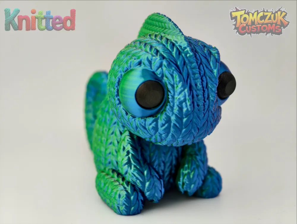 Knitted Chameleon – Color Your Imagination! by TomczukCustoms ...