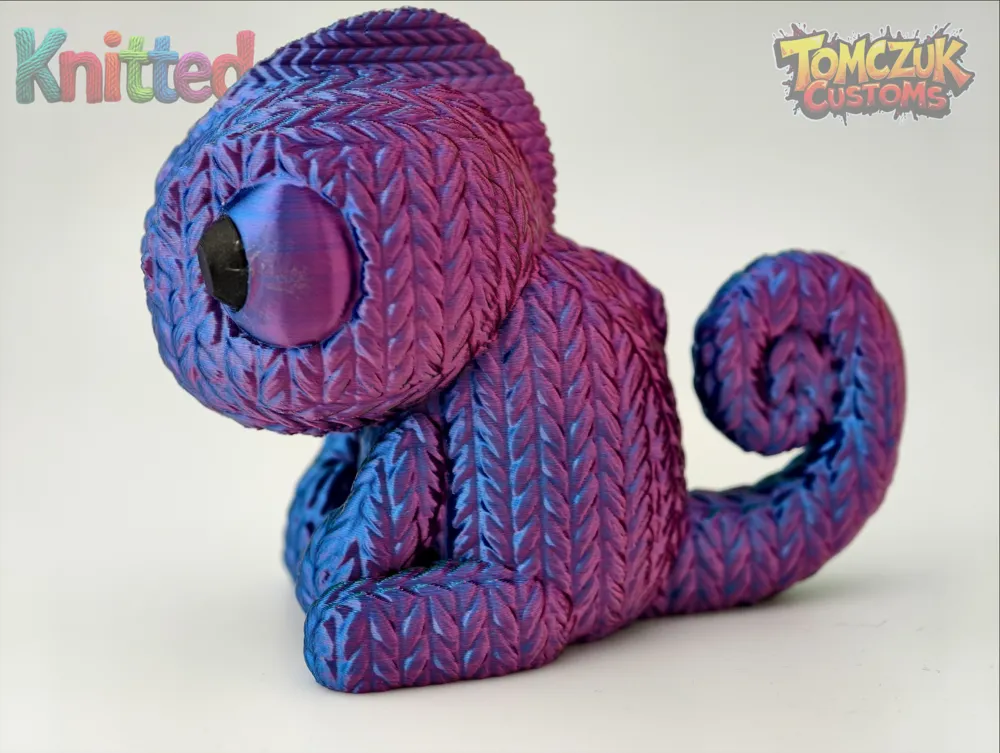 Knitted Chameleon – Color Your Imagination! by TomczukCustoms ...