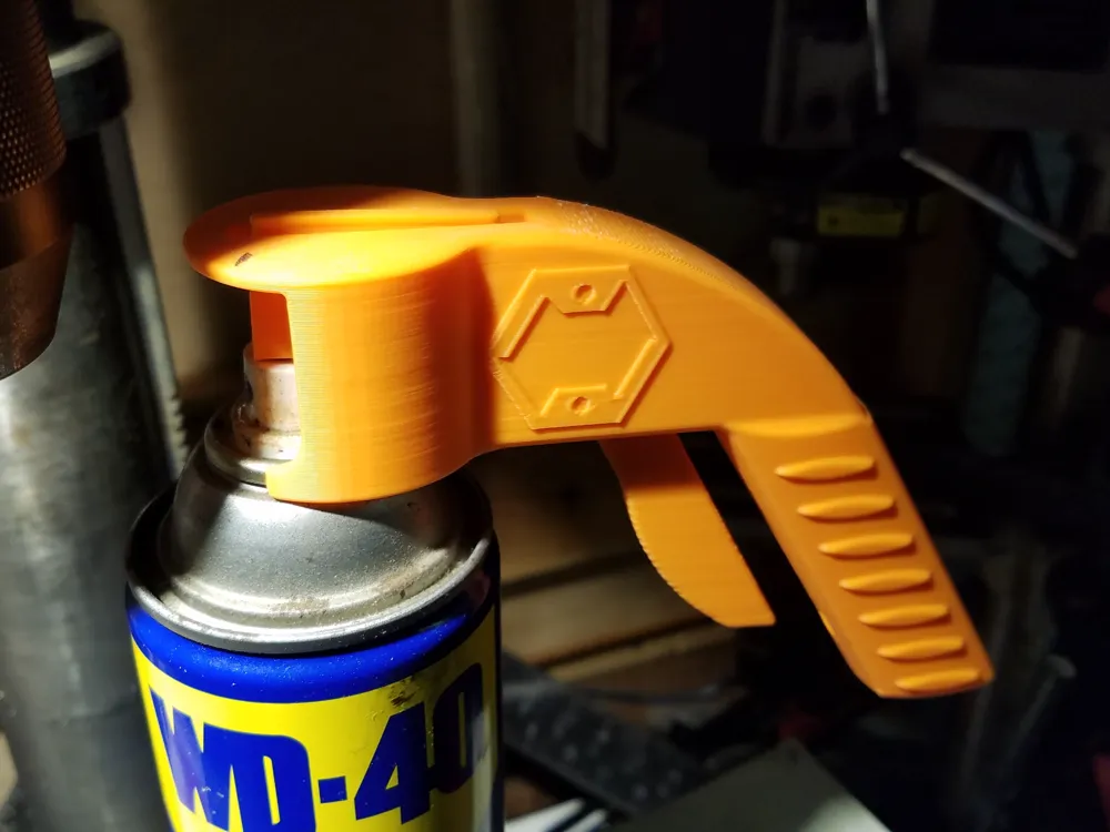 Spray can handle (BambuLabLogo) Remixed by pingsavant - MakerWorld