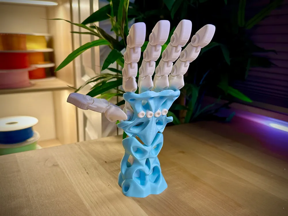 Mano Articulada - Modelo de impresión 3D gratuito - MakerWorld