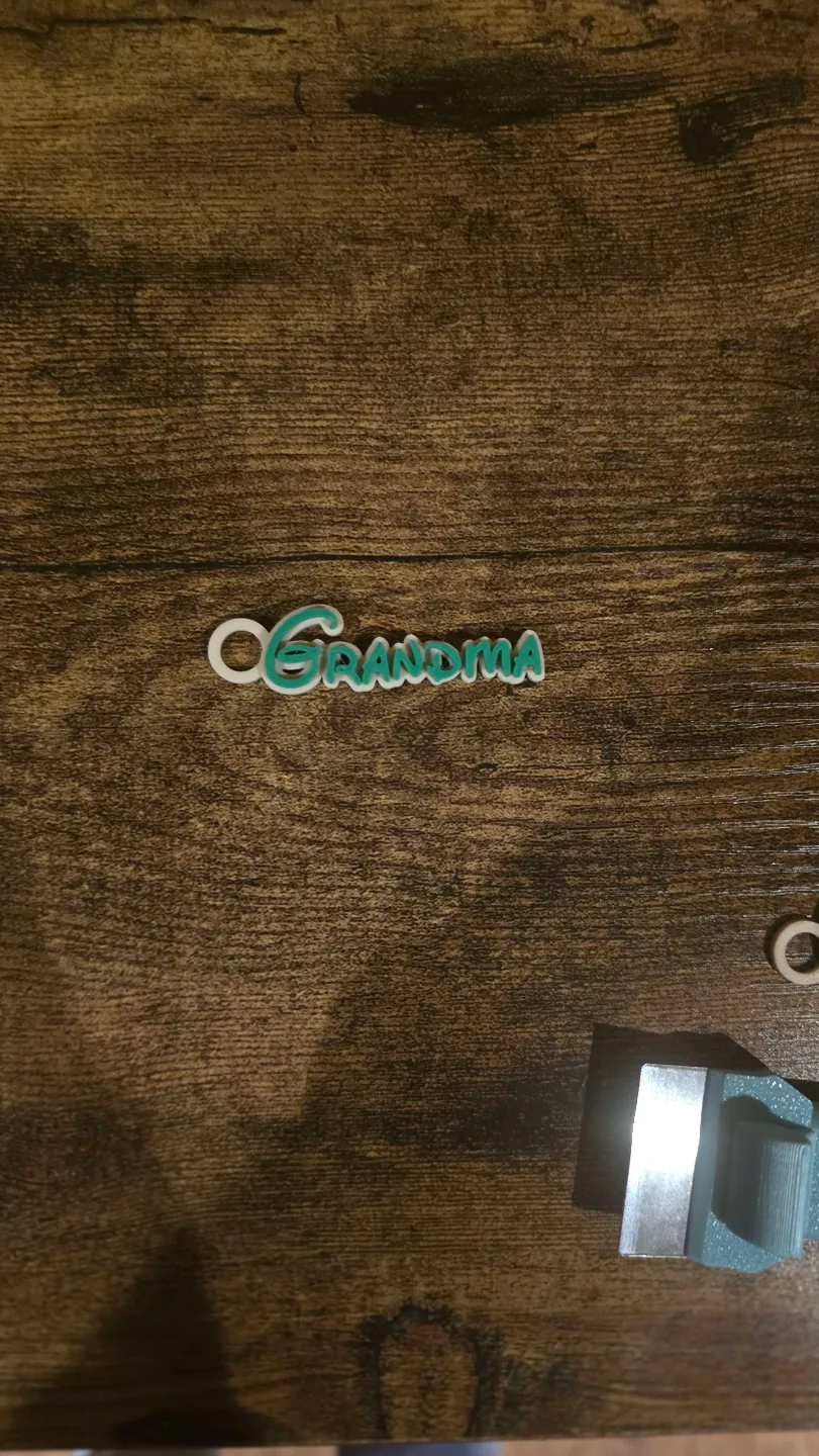 Disney Font Keychain Grandma by Tree_IQ - MakerWorld