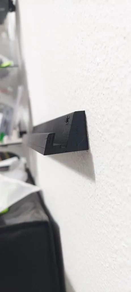 Trading card Wall mount by BMC Fabrication MakerWorld: Download Free 3D ...