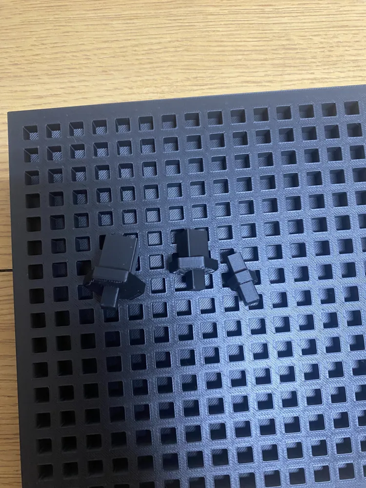 Gridlock 1/2 socket pegs - Free 3D Print Model - MakerWorld