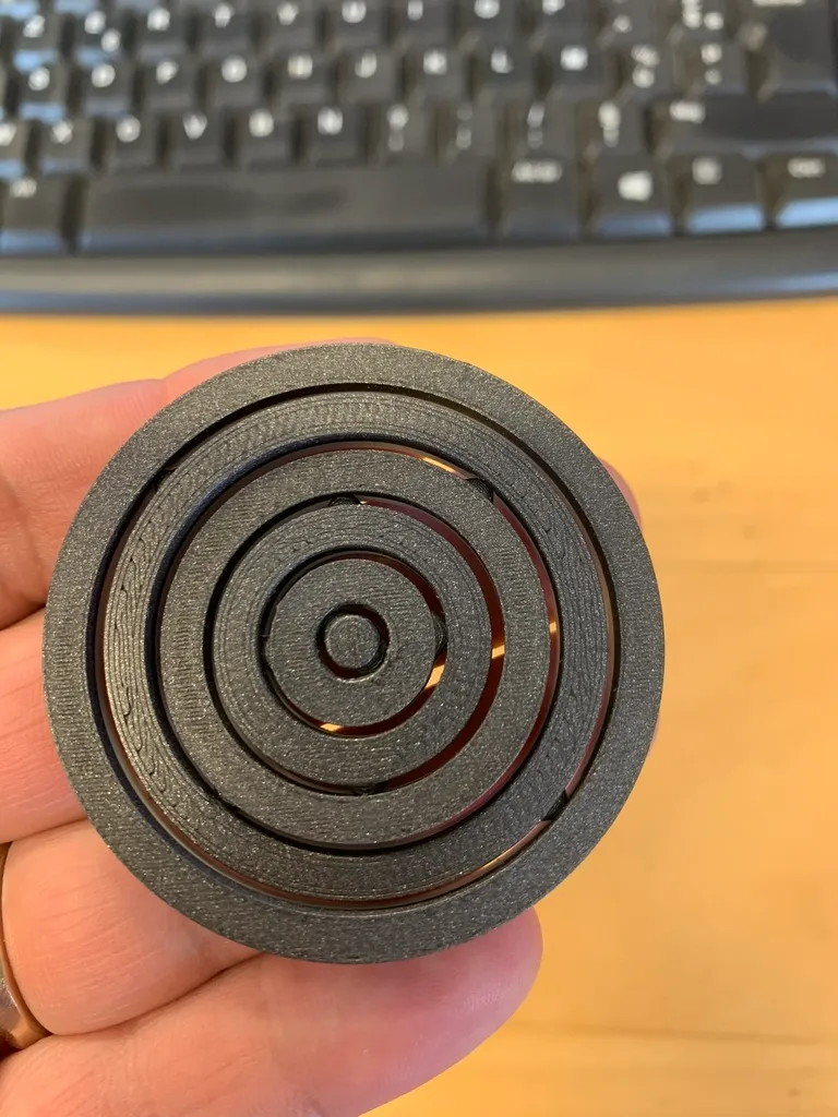 Air Spinner Circle bi-color by yanifa54 - MakerWorld