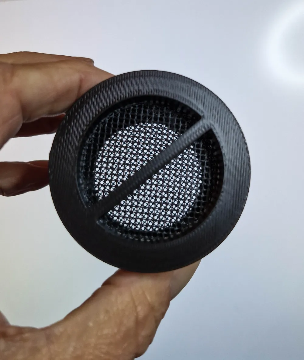 Bambu Filament Spool Desiccant Holder - Free 3D Print Model - MakerWorld