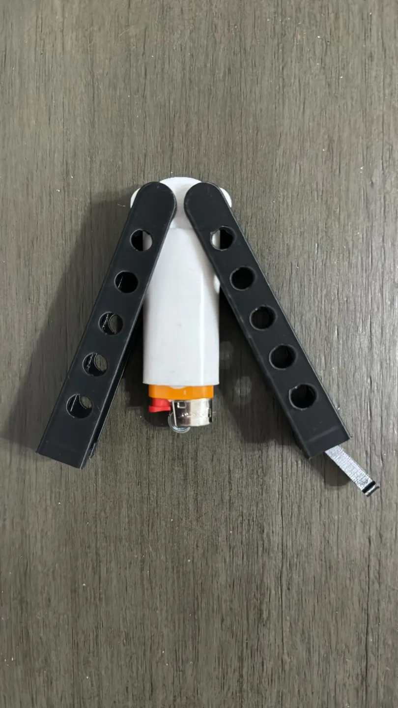 Lighter sleeve Balisong Butterfly Knife (BIC mini) - Free 3D Print ...