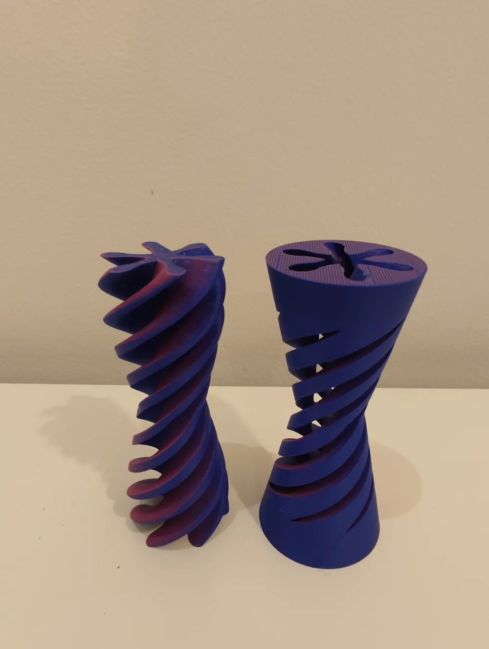 Hyperbola Vortex Cone by CHENZEE MakerWorld: Download Free 3D Models