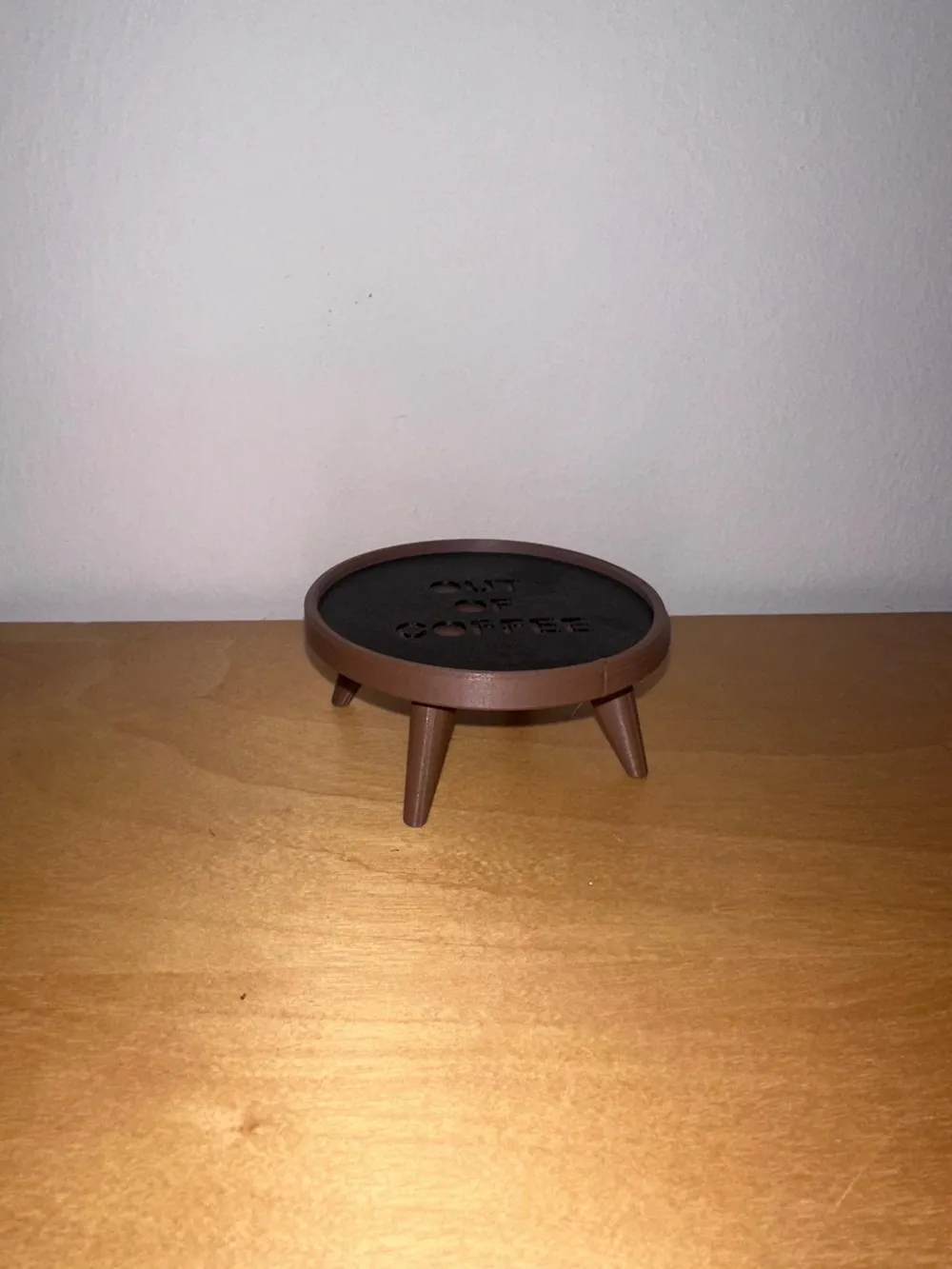 Mini Coffee Table by Andrew MakerWorld: Download Free 3D Models