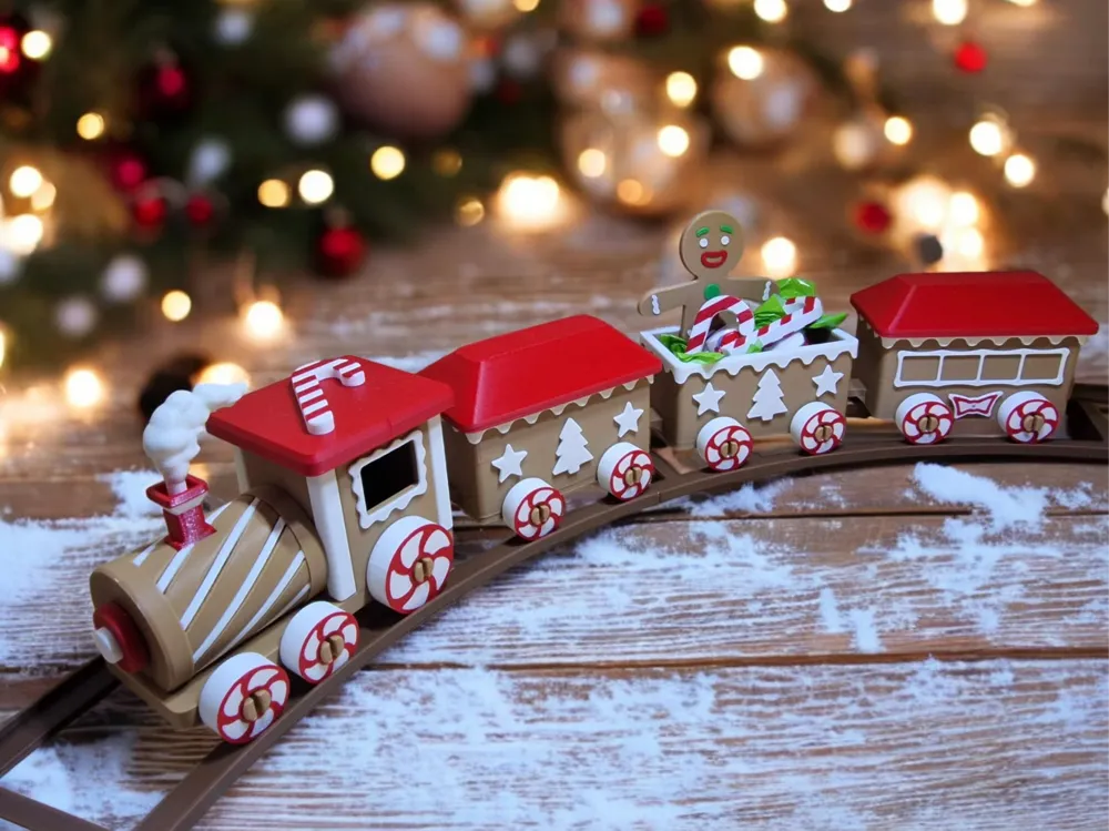 Gingerbread christmas train - Free 3D Print Model - MakerWorld