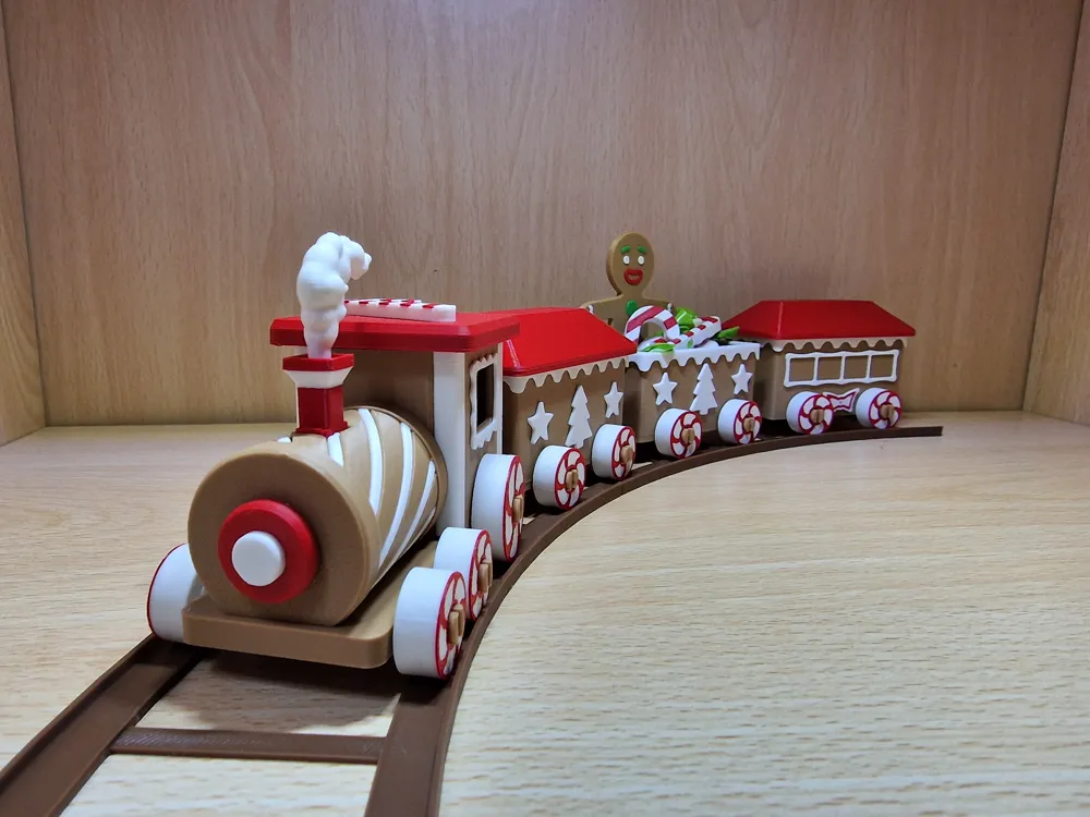 Gingerbread christmas train - Free 3D Print Model - MakerWorld