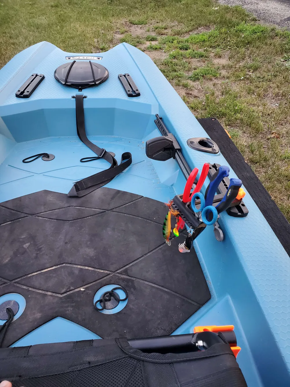 Kayak Fishing Tool Caddy for t-tracks - Free 3D Print Model - MakerWorld