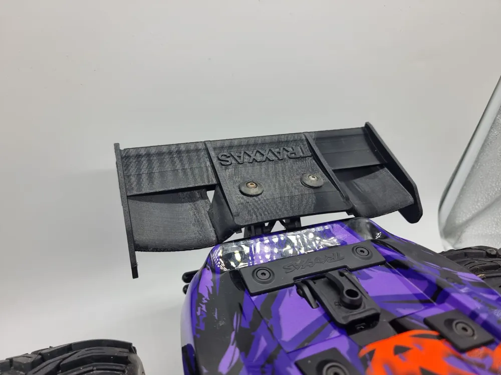 Traxxas E-Revo 1:8 TPU 尾翼 RC 无刷电机 来自 R.Werner Print - MakerWorld