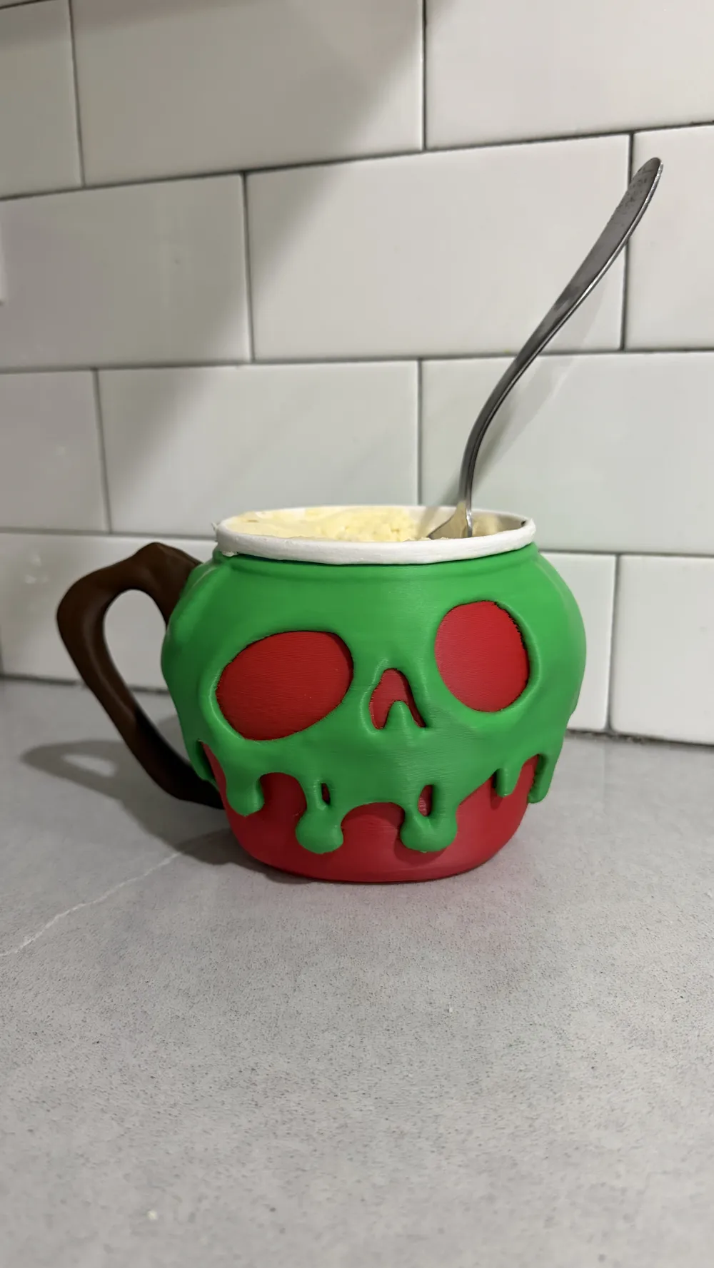 Pint Ice Cream Holder - Poison Apple - Free 3D Print Model - MakerWorld