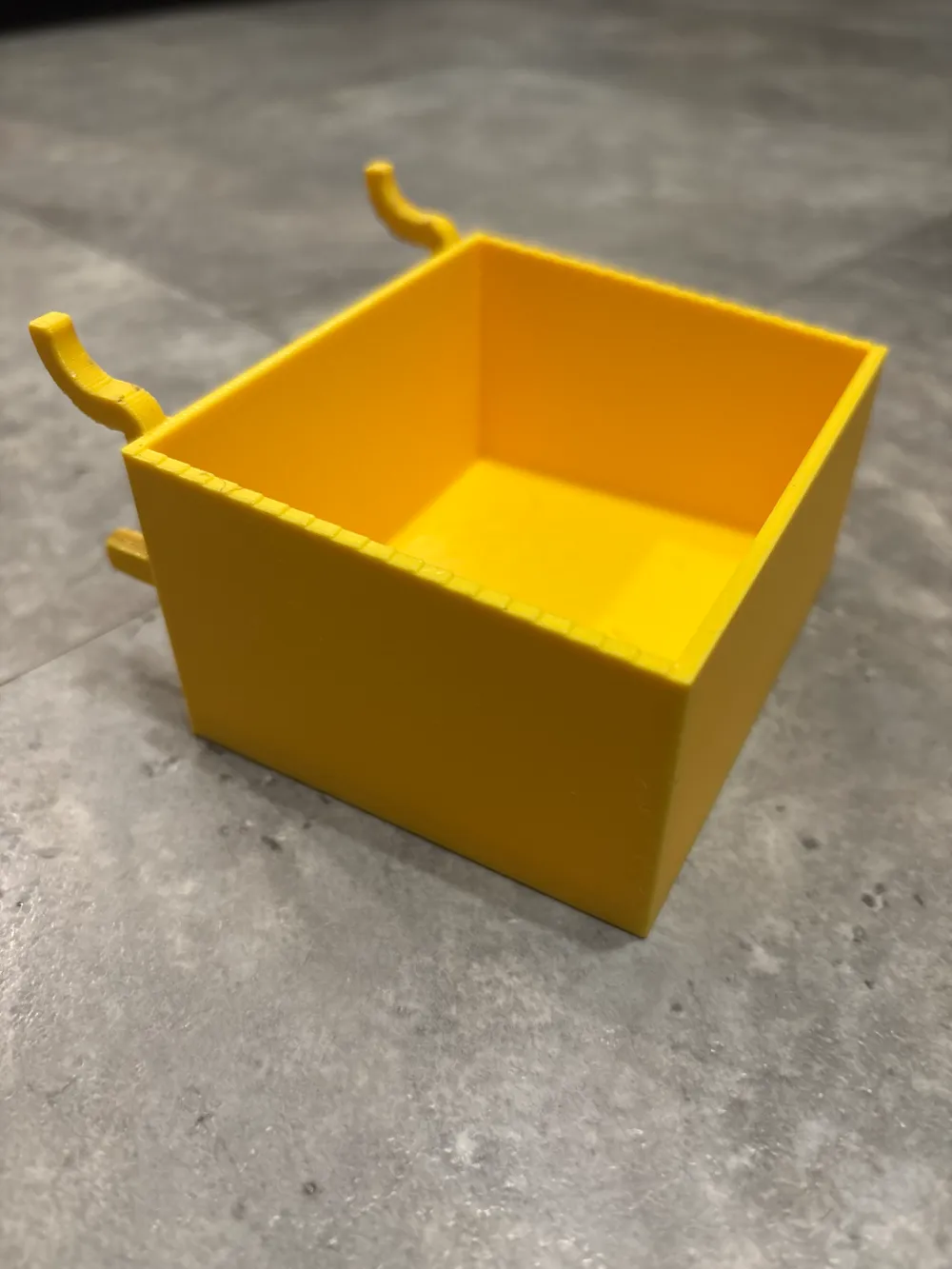 Pegboard Box by birdhouse8669 - MakerWorld