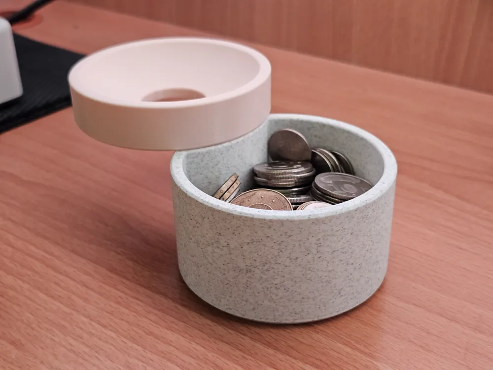 Magnetic Rotating Coin Bank by brianyang315 - MakerWorld