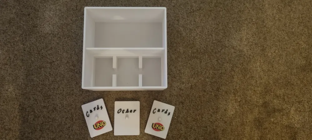 Boîte de cartes UNO avec compartiment pour mélangeur de cartes - Modèle ...