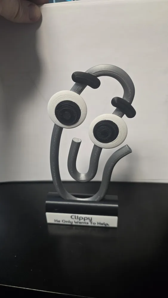 Clippy Poseable Base with Name Plaque by How2Texan MakerWorld: Download ...