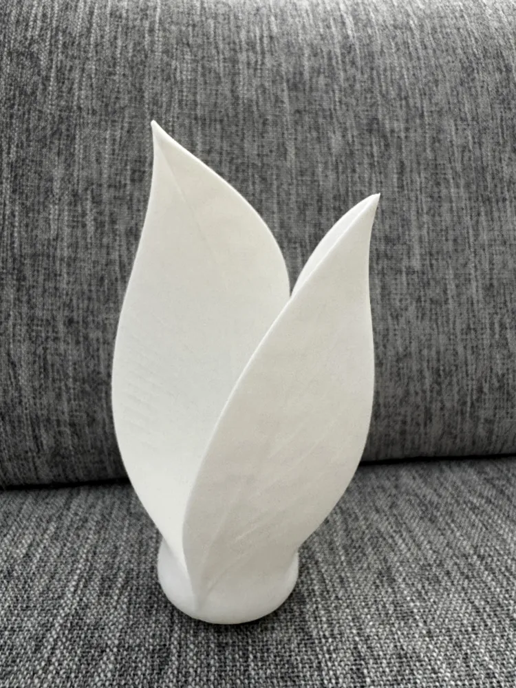 Elegant Leaf Vase by Biťo1 MakerWorld: Download Free 3D Models