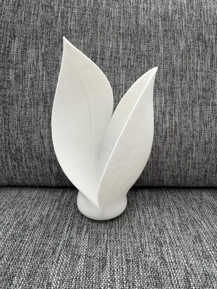 Elegant Leaf Vase by Biťo1 MakerWorld: Download Free 3D Models