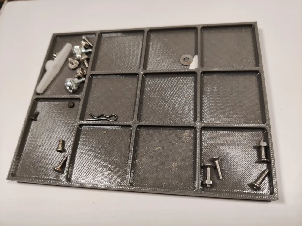 RC Car screw organizer / tray by TomVink - MakerWorld