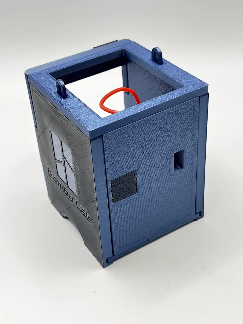 Bambu Lab H2S Christmas Ornament - Free 3D Print Model - MakerWorld