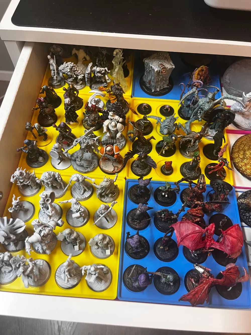 Gridfinity - Miniatures storage by Naddinn MakerWorld: Download Free 3D ...