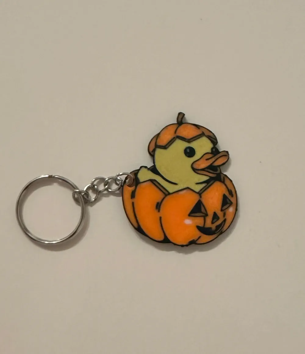 Rubber Duck pumpkin halloween costume keychain by kevin.goetz ...