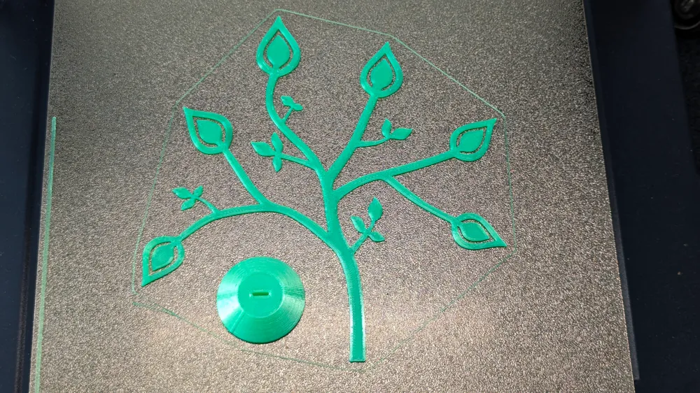 Postit/picture holder tree by mihaita - MakerWorld