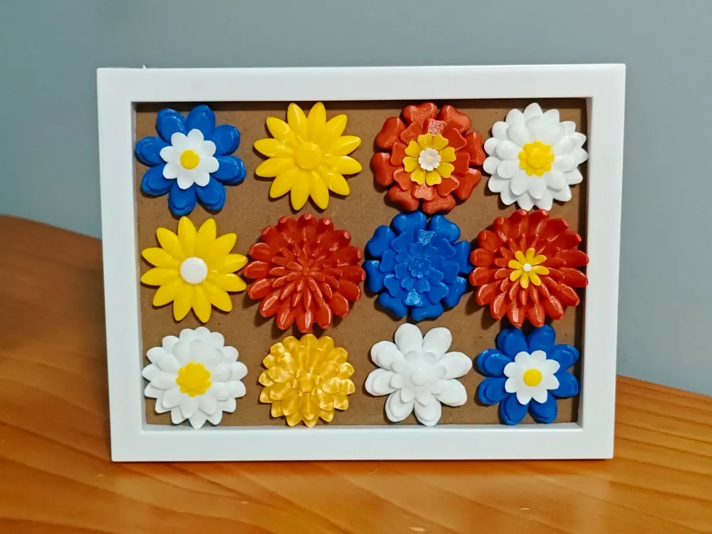 Five Small Flowers - Free 3D Print Model - MakerWorld