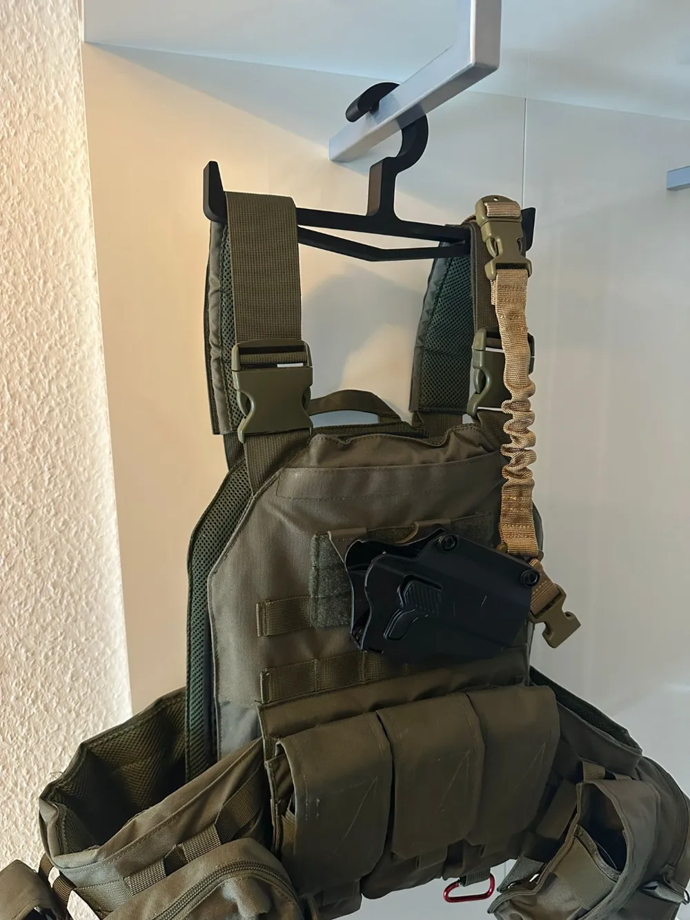 Plate carrier holder / Plattenträger Halter by Landvoigt MakerWorld ...