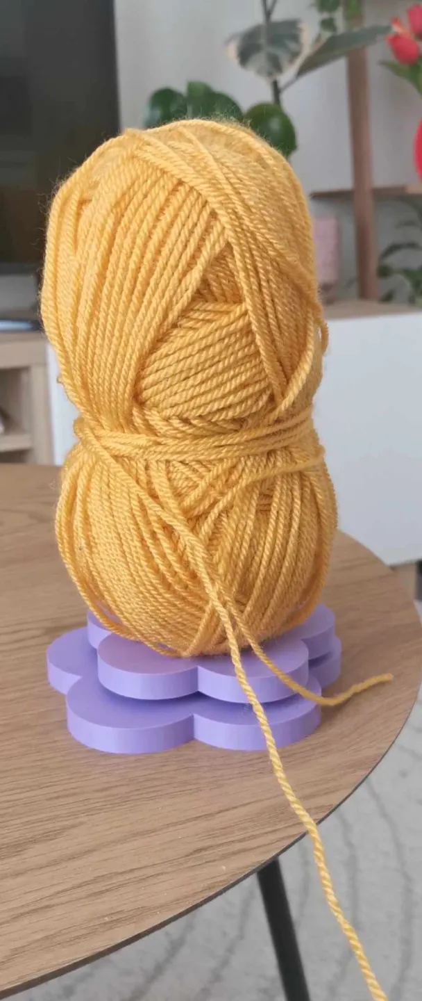 Yarn spinner flower by craflau - MakerWorld