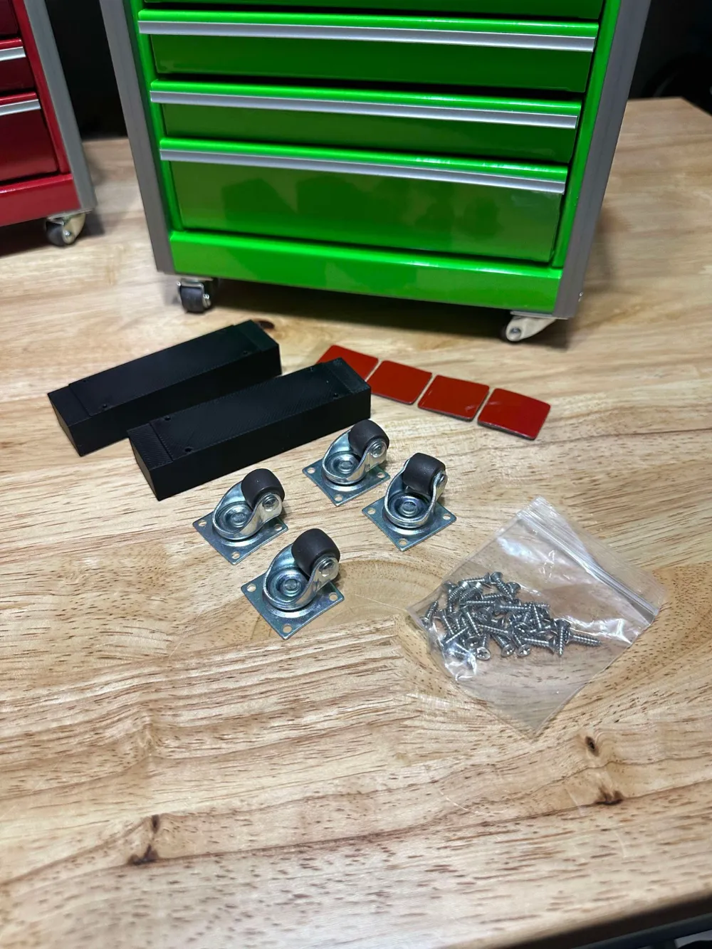 Castor Support for P.I.T. Mini Toolbox by coatingsbycoates - MakerWorld