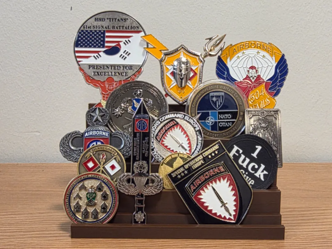 Challenge Coin Holder 2.0 by Dima MakerWorld: Download Free 3D Models