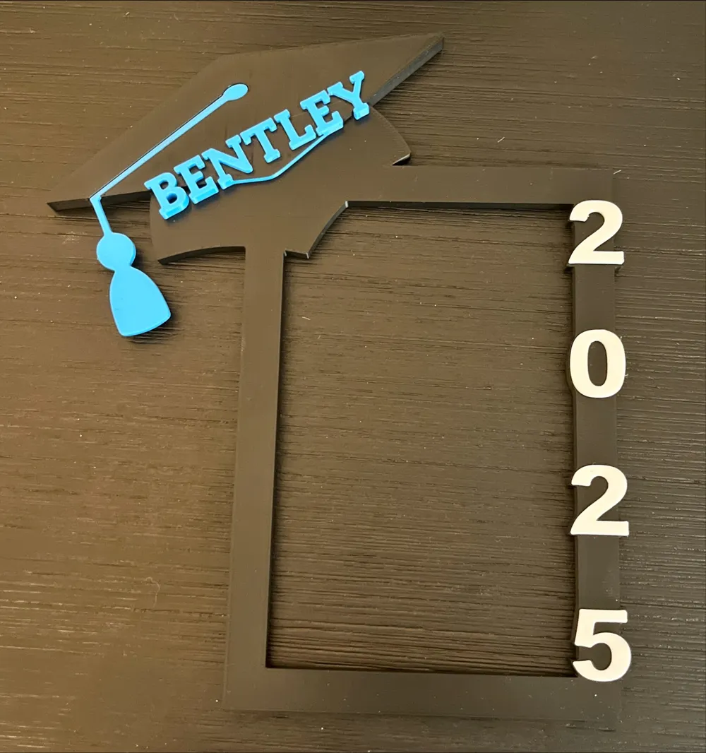 Graduation Photo Frame 2025 w/ 6mm Magnets - Free 3D Print Model ...