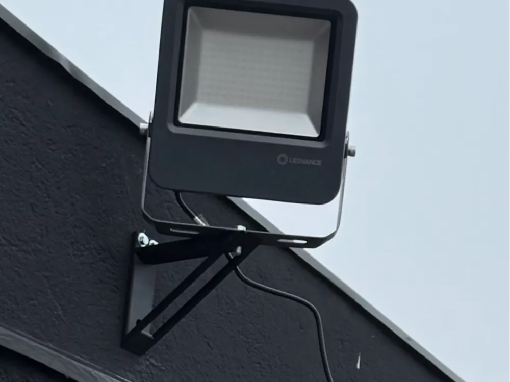 Led spotlight wall mount by Flippo - MakerWorld