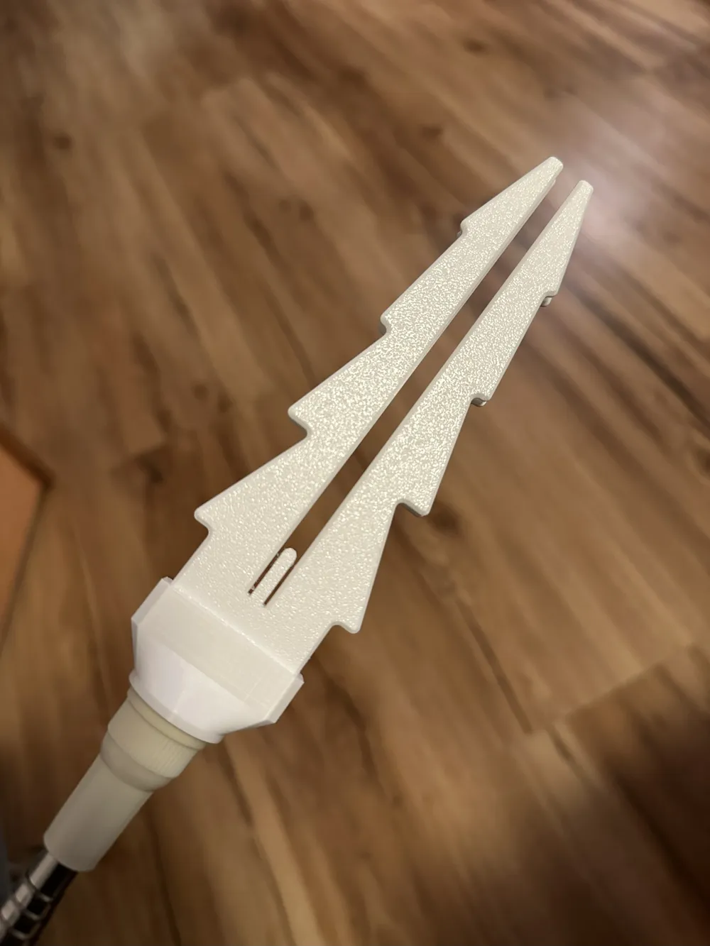 Swiffer Duster duo Handle/Holder -> 360° Cleaning by dh MakerWorld: Download Free 3D Models