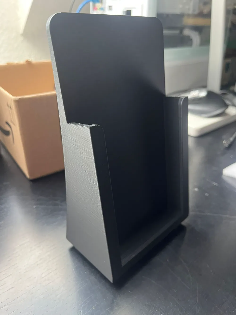 flier stand by Lowlife - MakerWorld