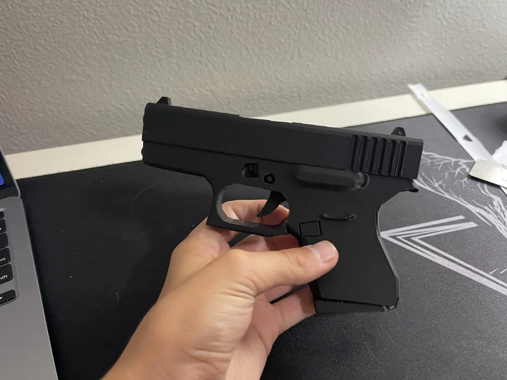 Toy Gun - Free 3D Print Model - MakerWorld
