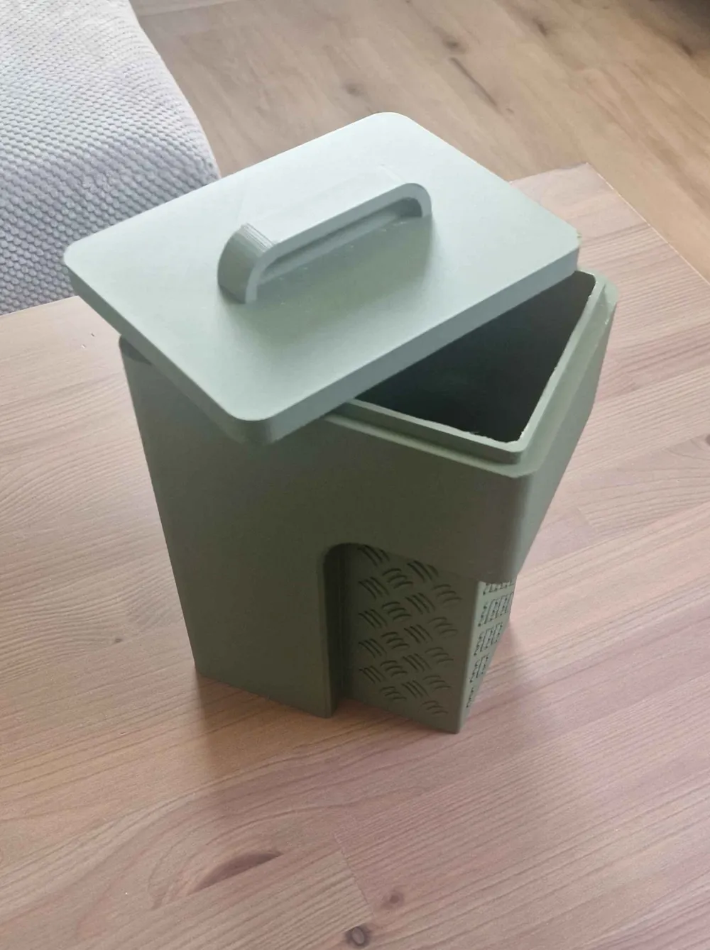 Storage box with lid (+ integrated handle) - Free 3D Print Model ...