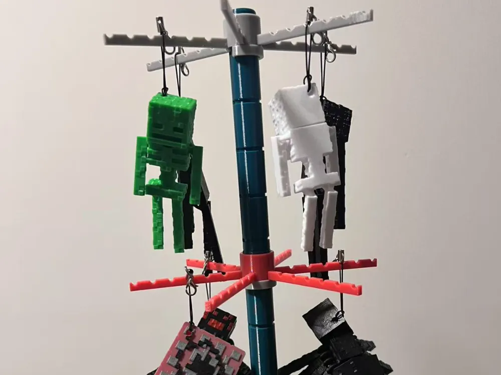 Rotatable Stackable Adjustable Keychain and Ornament Display Stand ...